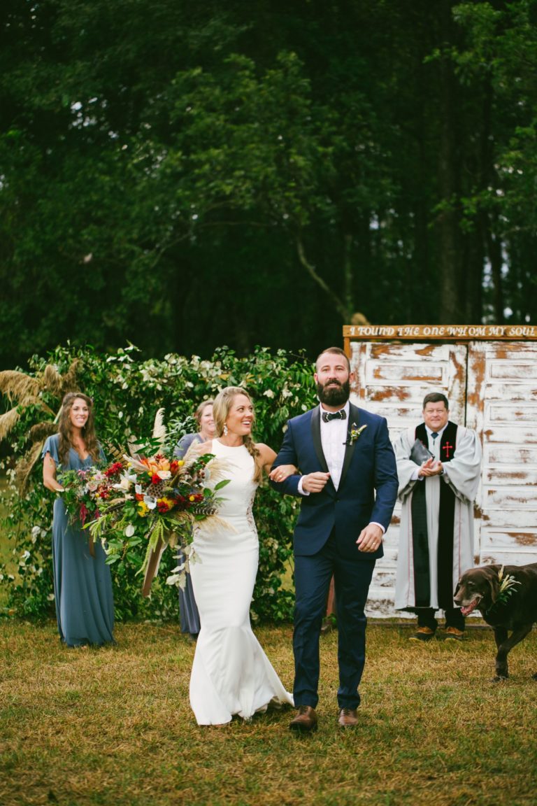 A Backyard Georgia Wedding | Wedding Photography | Charleston SC