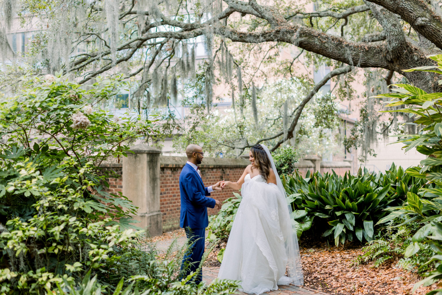 A Post House Inn Wedding in Charleston, South Carolina | Wedding Photography | Charleston SC